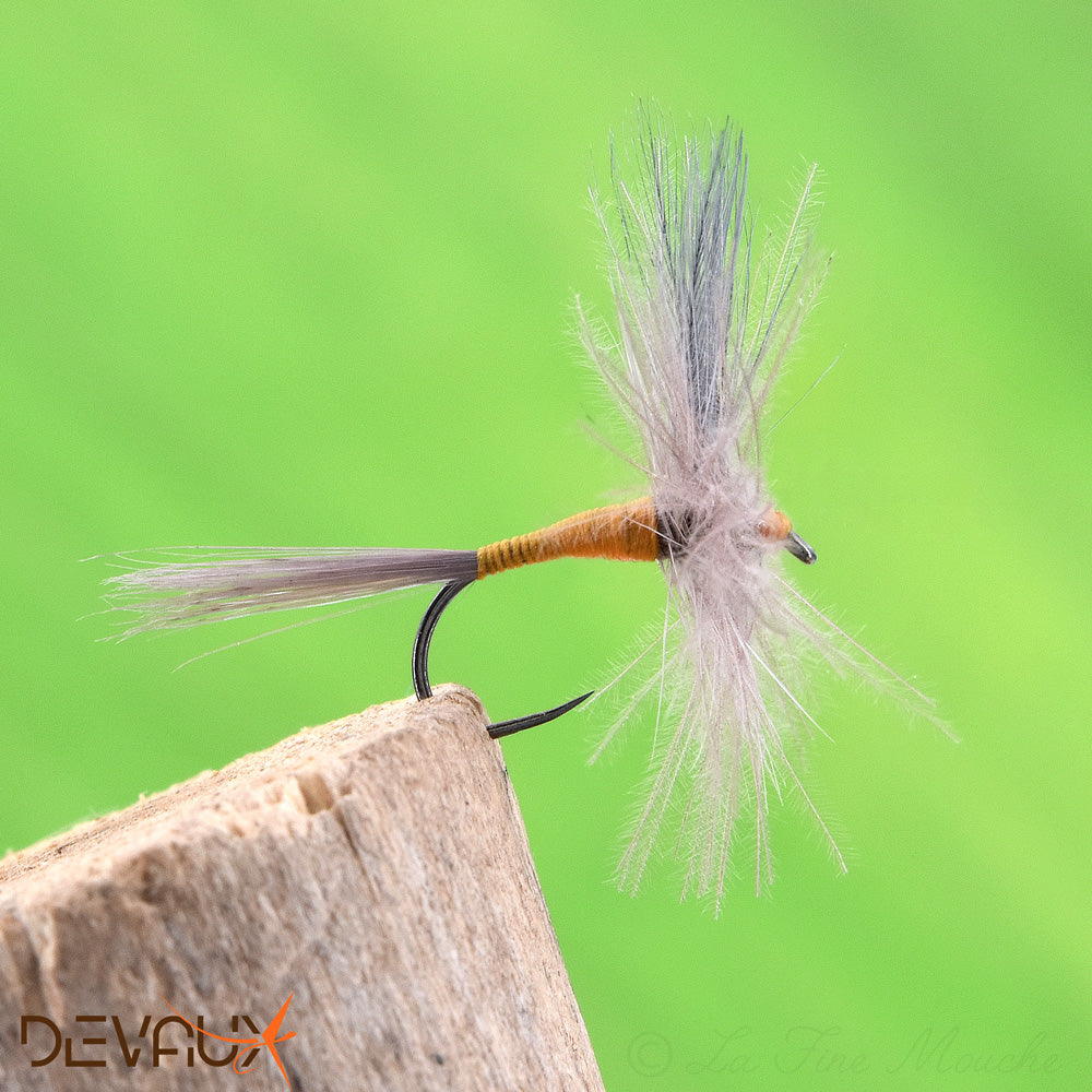Dry Fly – 929C BL Advanced CDC Hackle Tying – Devaux – La Fine Mouche