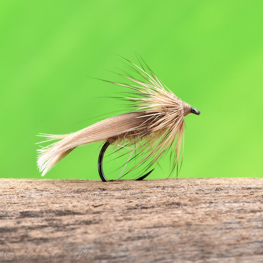 Dry Fly Classic French Sedge - Caddisfly Imitation H14 – La Fine Mouche
